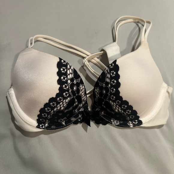 Victoria's Secret | Intimates & Sleepwear | Victorias Secret Very Sexy ...